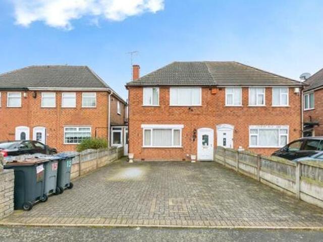 3 Bedroom Semi detached House For Sale In Quinton