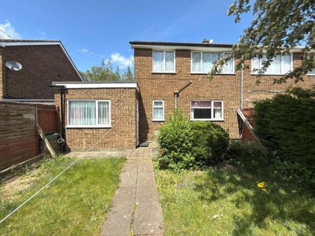 3 bedroom semi detached house for sale in Ranock Close, Sundon Park, Luton, Bedfordshire, LU3 3JY, LU3