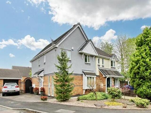 3 Bedroom Semi detached House For Sale In Radcliffe