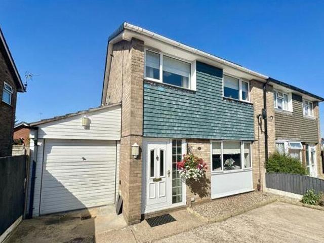 3 Bedroom Semi detached House For Sale In Rainworth