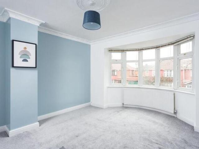 3 bedroom semi detached house for sale in Rawcliffe Croft, York, YO30
