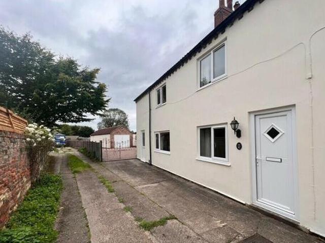3 Bedroom Semi detached House For Sale In Rawcliffe, Goole