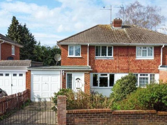 3 Bedroom Semi detached House For Sale In Reading, Berkshire