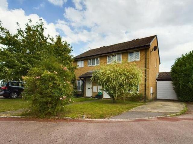 3 Bedroom Semi detached House For Sale In Reading, Berkshire