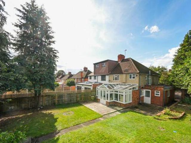 3 Bedroom Semi detached House For Sale In Reading