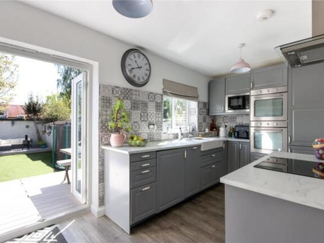 3 bedroom semi detached house for sale in Red Street, Southfleet, Kent, DA13