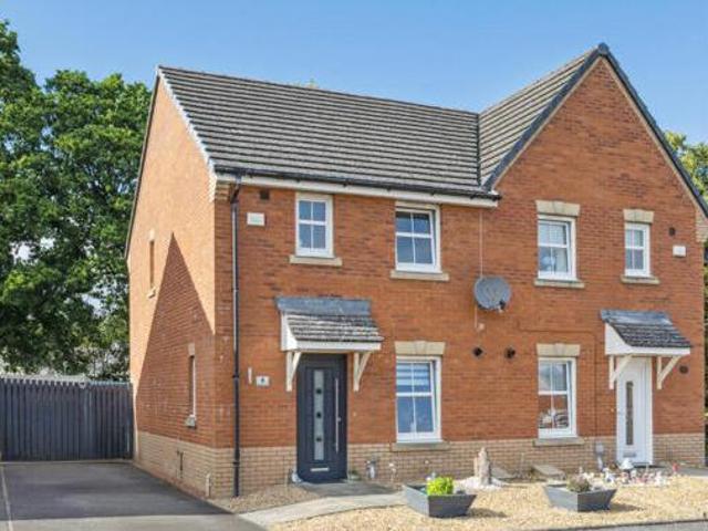 3 Bedroom Semi detached House For Sale In Redding