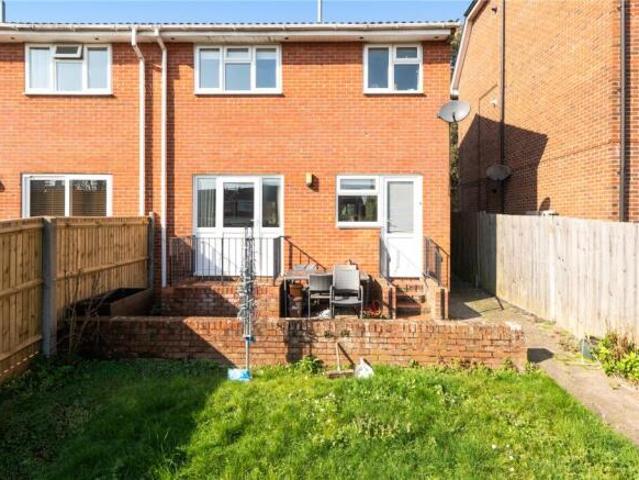 3 bedroom semi detached house for sale in Regents Park Road, Southampton, Hampshire, SO15