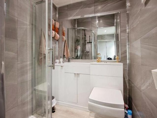 3 bedroom semi detached house for sale in Ring Road, Crossgates, Leeds, LS15