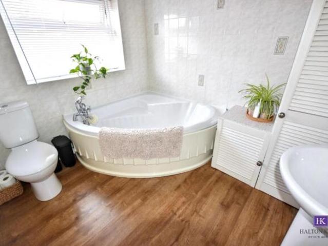 3 bedroom semi detached house for sale in Ridley Drive, Great Sankey, WA5