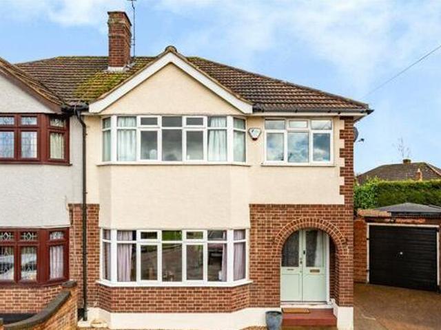 3 Bedroom Semi detached House For Sale In Rise Park