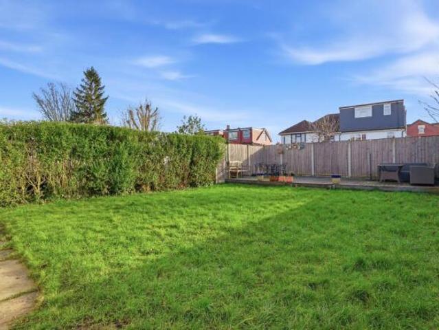3 bedroom semi detached house for sale in Roman Gardens, Leeds, LS8