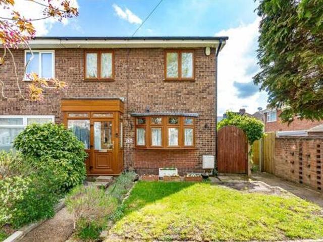 3 Bedroom Semi detached House For Sale In Romford