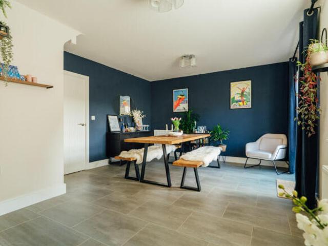 3 bedroom semi detached house for sale in Romney Way, Worcester, Worcestershire. WR5