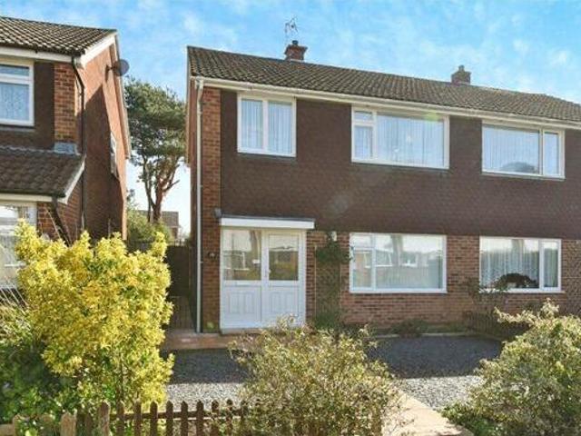 3 Bedroom Semi detached House For Sale In Romsey