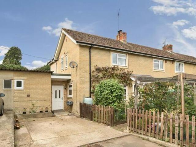 3 Bedroom Semi detached House For Sale In Romsey, Hampshire