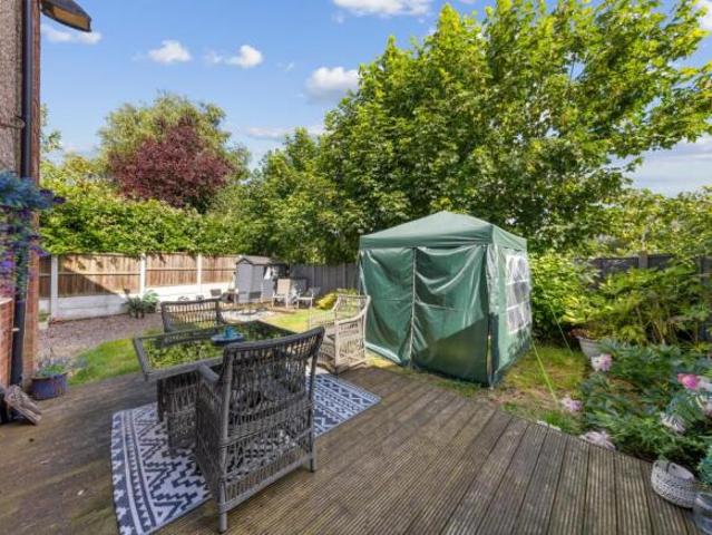 3 bedroom semi detached house for sale in Roby Grove, Great Sankey, WA5