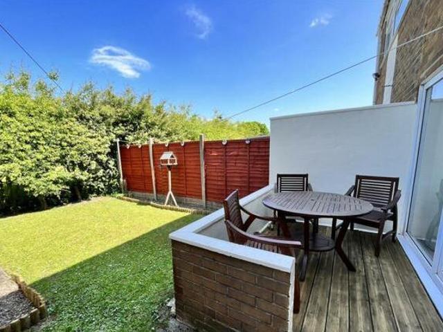 3 Bedroom Semi detached House For Sale In Roberttown