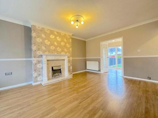 3 bedroom semi detached house for sale in Robin Grove, Wednesfield, Wolverhampton, WV11