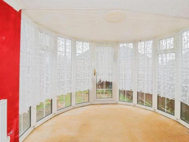 3 bedroom semi detached house for sale in Robson Road, Norwich, NR5