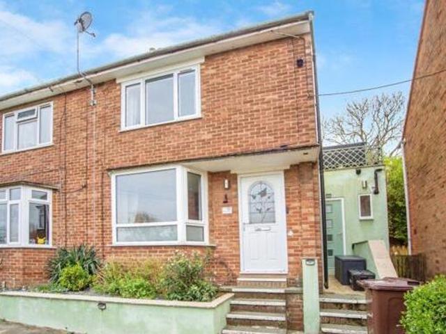3 Bedroom Semi detached House For Sale In Rochester