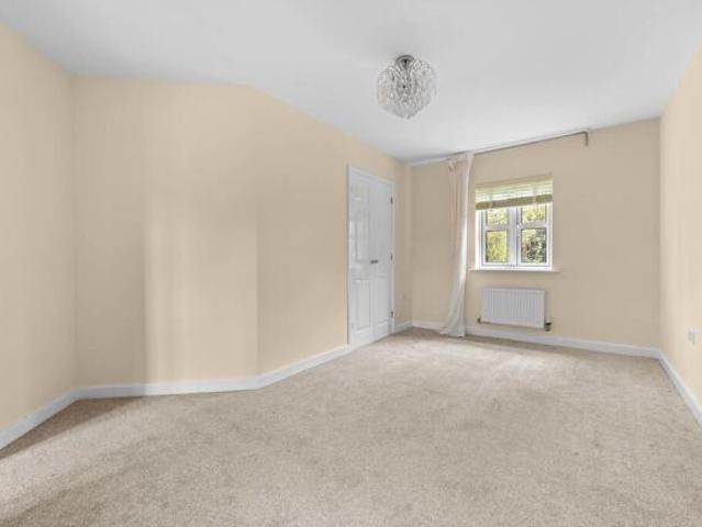 3 bedroom semi detached house for sale in Ross Avenue, Upton, CH2