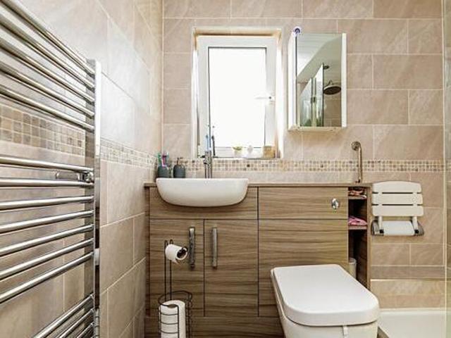 3 Bedroom Semi detached House For Sale In Rotherham