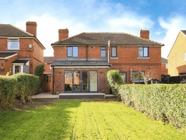 3 Bedroom Semi detached House For Sale In Rotherham, South Yorkshire