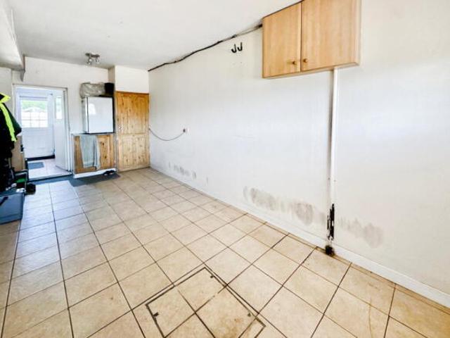 3 bedroom semi detached house for sale in Rough Common Road, Rough Common, Canterbury, CT2 9BU, CT2