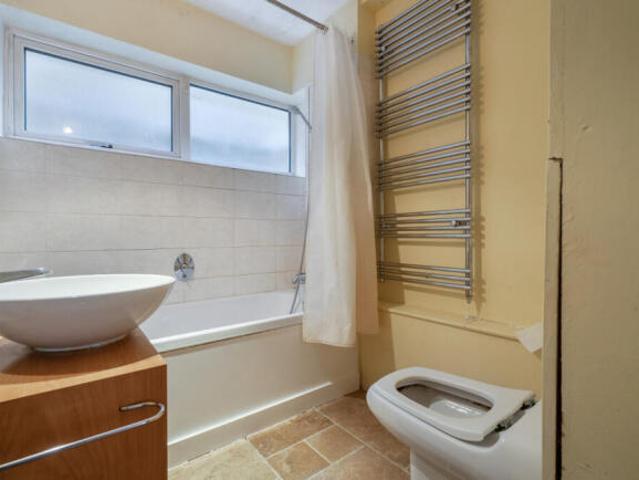 3 bedroom semi detached house for sale in Round Hill, London, SE26