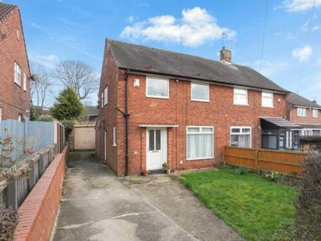 3 Bedroom Semi detached House For Sale In Roundhay