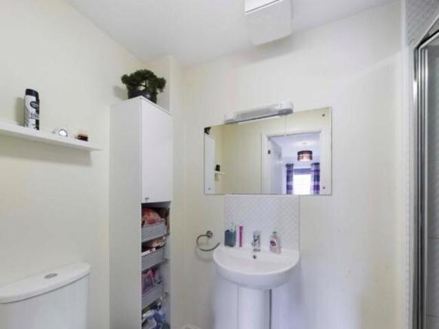 3 bedroom semi detached house for sale in Rounds Road, Worcester, WR5
