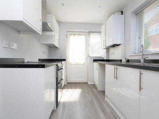 3 bedroom semi detached house for sale in Rowhedge, Hutton, Brentwood, CM13