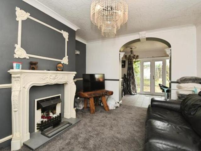 3 bedroom semi detached house for sale in Roydon Grove, Lincoln, LN6