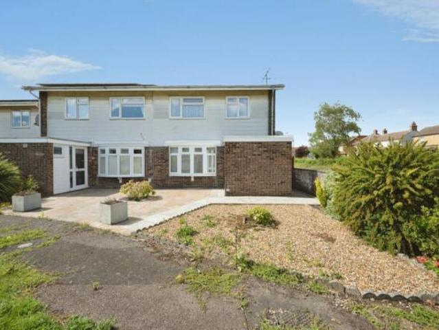 3 bedroom semi detached house for sale in Royle Gardens, Bedford, Bedfordshire, MK42