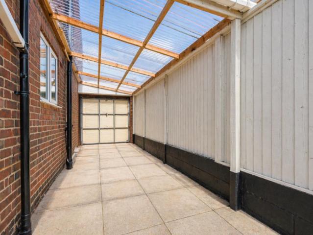3 bedroom semi detached house for sale in Runton Drive, Nottingham, NG6