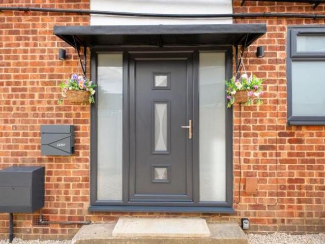 3 bedroom semi detached house for sale in Rudbeck Close, Harrogate, HG2