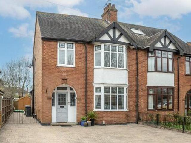 3 Bedroom Semi detached House For Sale In Rugby, Warwickshire