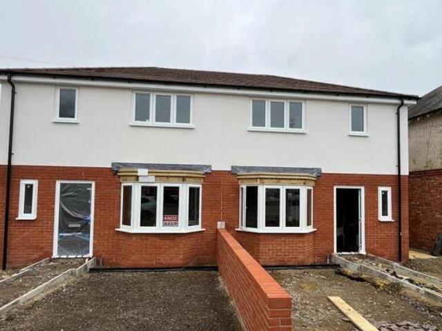 3 Bedroom Semi detached House For Sale In Rushden