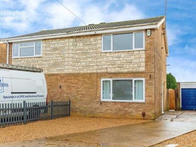 3 Bedroom Semi detached House For Sale In Rushden