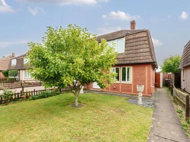 3 Bedroom Semi detached House For Sale In Ruskington, Sleaford