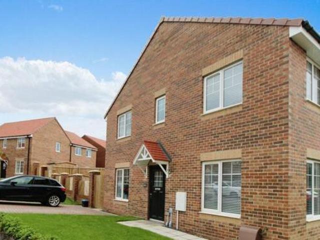 3 Bedroom Semi detached House For Sale In Ryton