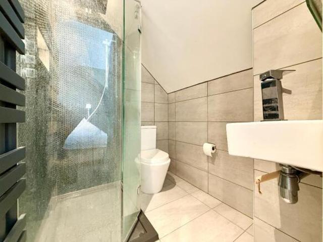 3 bedroom semi detached house for sale in Sandalwood Close, Warden Hills, Luton, Bedfordshire, LU3 2JY, LU3