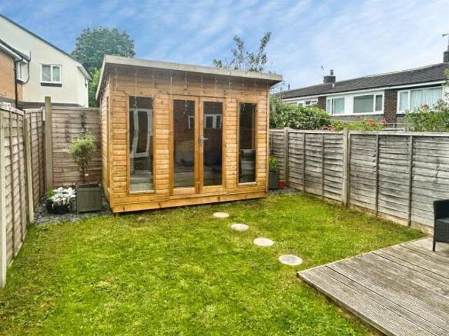 3 bedroom semi detached house for sale in Sandbed Lane, Leeds, LS15