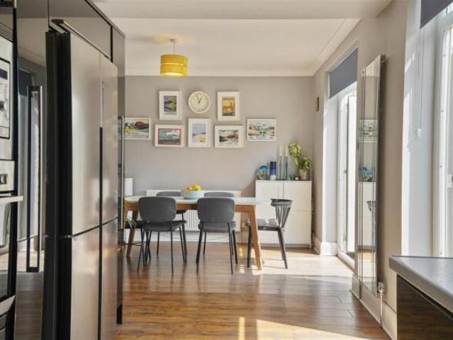 3 bedroom semi detached house for sale in Sandygate Road, Crosspool, S10