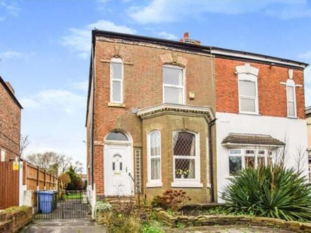 3 Bedroom Semi detached House For Sale In Sale, Greater Manchester