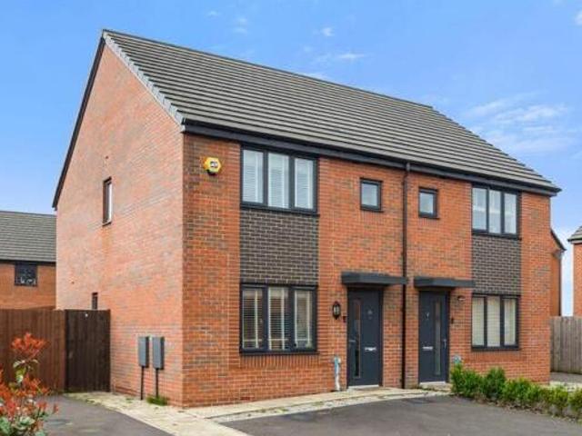3 Bedroom Semi detached House For Sale In Salford
