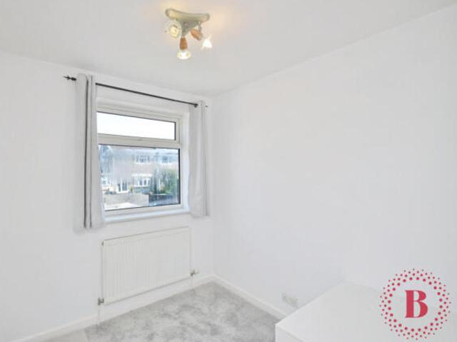 3 bedroom semi detached house for sale in Sardis Close, Waunarlwydd, Swansea, SA5