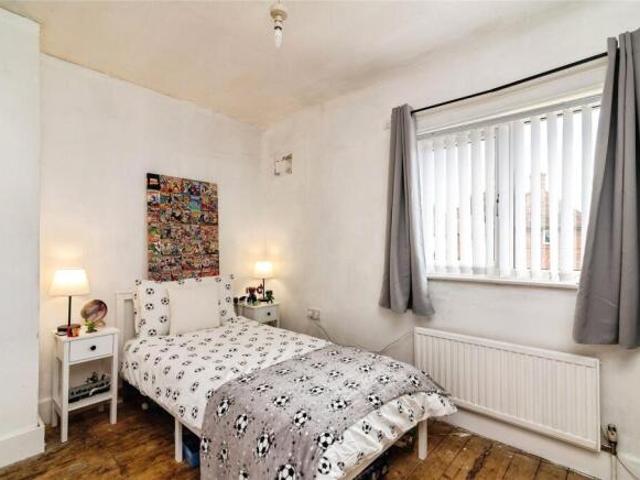 3 bedroom semi detached house for sale in Seaton Crescent, NOTTINGHAM, Nottinghamshire, NG8