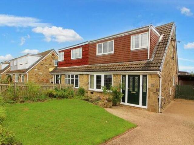 3 Bedroom Semi detached House For Sale In Skelmanthorpe, Huddersfield